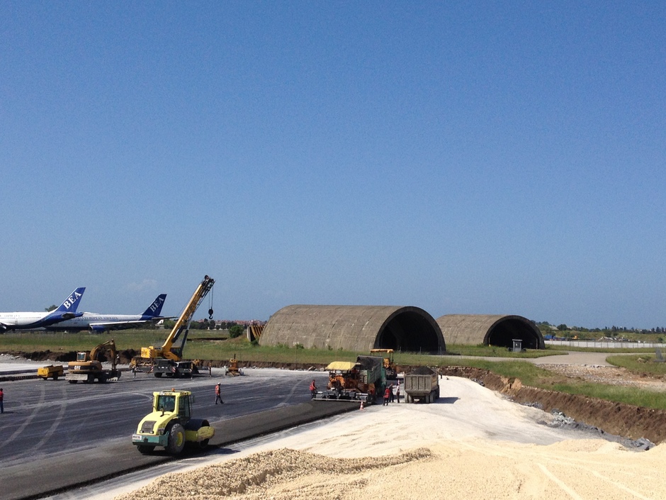 Atatürk Airport Runway - Apron - Taxiway Repair Works | MAKYOL